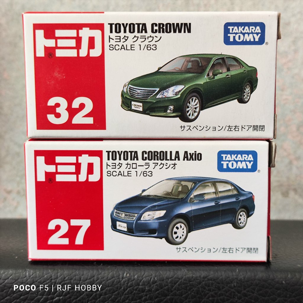 Tomica Regular Old vs New Model - 32 Toyota Crown & 27 Corolla Axio ...