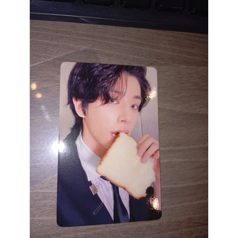 Jake enhypen bread pc (yzy) | Shopee Singapore