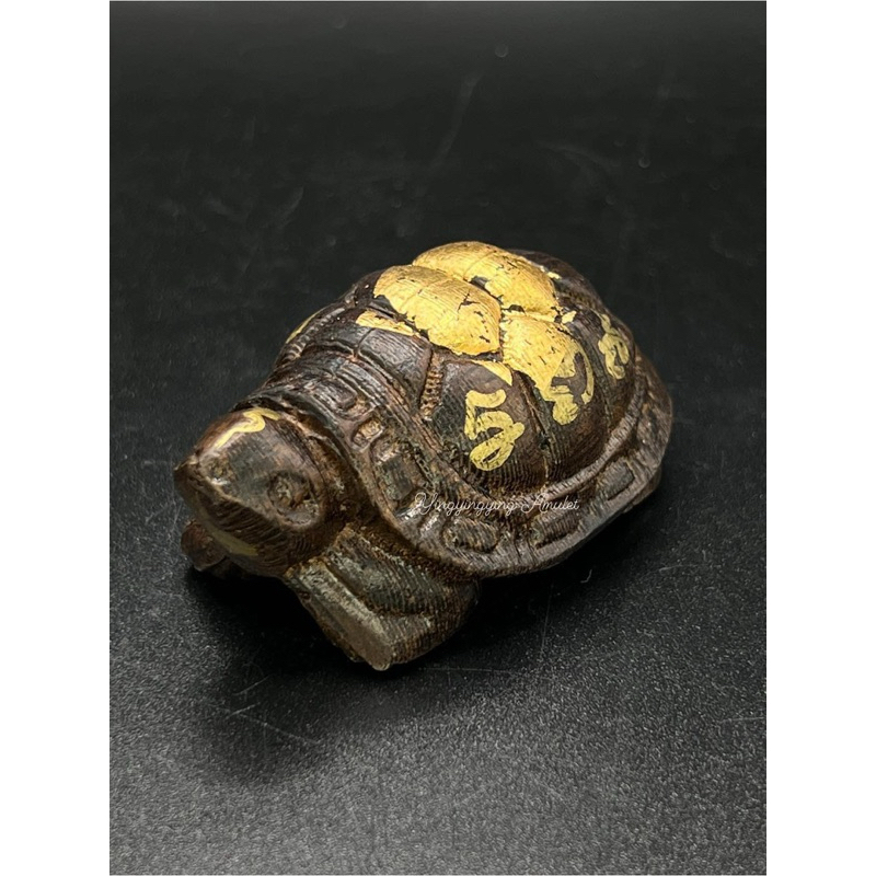 Wealth Turtle 招财龟 Lp Gai handwritten yant with gold foil | Shopee Singapore