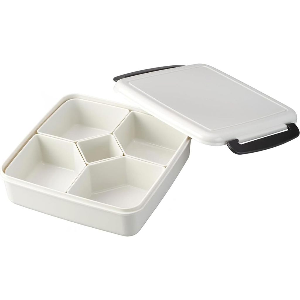 Inomata Lockable Lunch Box (with tentres) | Shopee Singapore