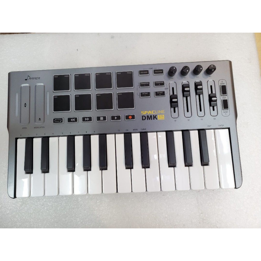 Donner DMK-25 MIDI Keyboard Controller – Mini Keys with 8 Backlit Drum ...