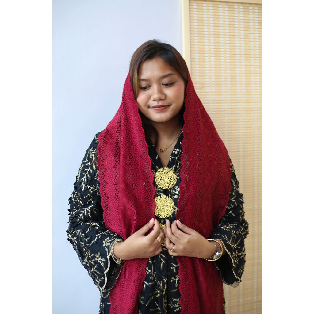 [SG MADE]Envy Her Raya Veil / Scarf Collection – Red Scallop | Shopee ...
