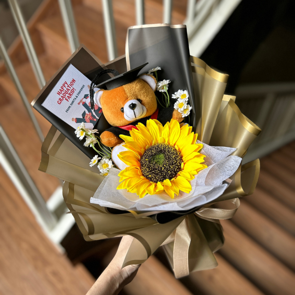 [Free Delivery] Graduation Bouquet with Artificial Flower | Graduation ...