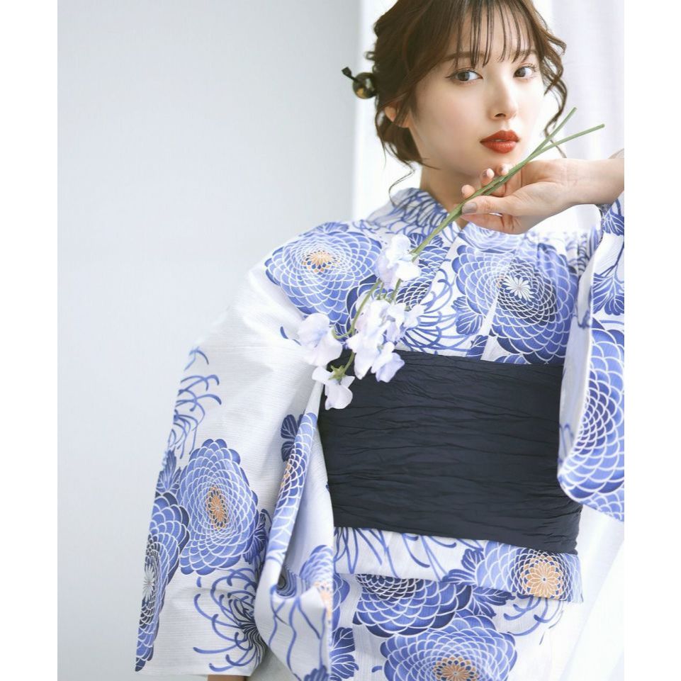 [Ryoran Aoka] 2025 Yukata 5-piece set (yukata, obi, geta, dressing manual, waist strap) | Shopee ...