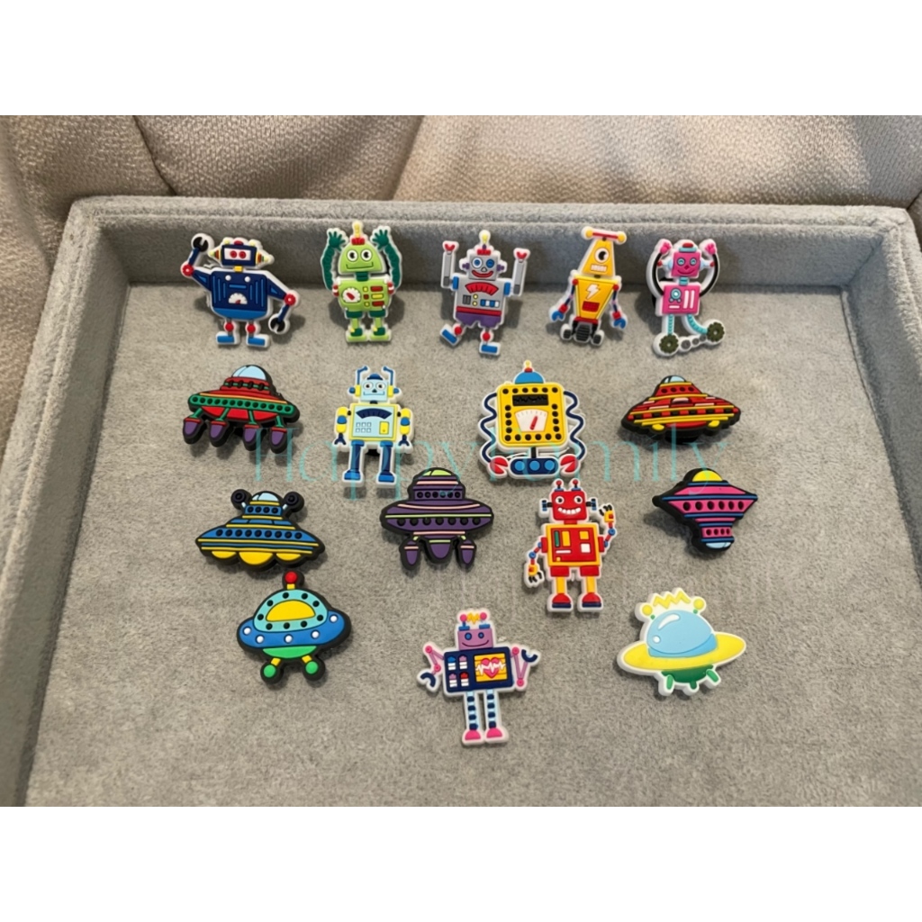 🇸🇬【SG】🇸🇬 Shoe Accessories ‘Alien’ DIY Shoes Buckle/ Shoes Charm / Crocs ...