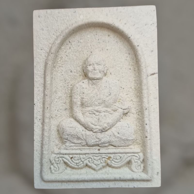 Luang Phor Suntorn Wat Nong Sadao Full-figure Powder Amulet with Yantra ...