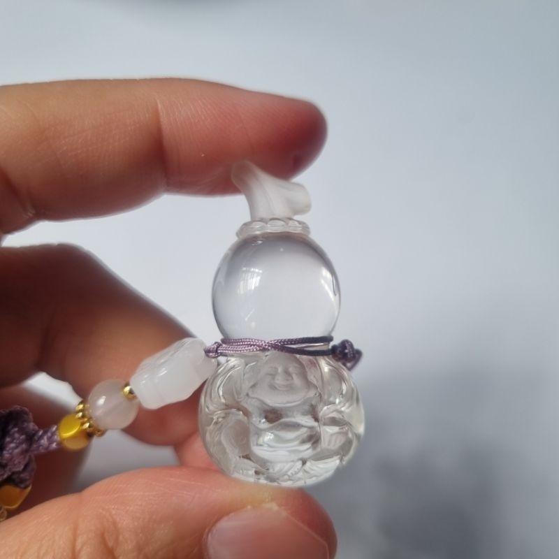 Clear Crystal Hu Lu 全净体白水晶葫芦 (手工雕刻弥勒佛+如意) | Shopee Singapore
