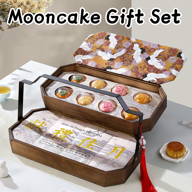 SG Traditional Moon Cake HandMade Baked Mooncakes Many flavours 月饼礼盒 ...