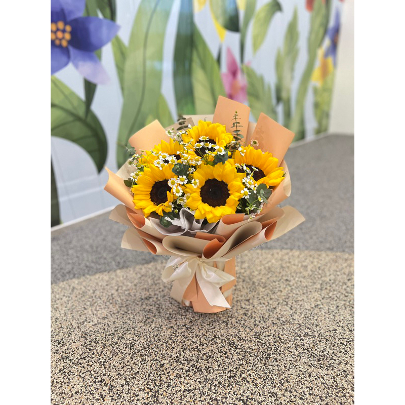 Sunflower Bouquet | Graduation bouquet | sunflower fresh flower | Real ...