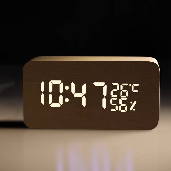 (SG) Led Alarm Clock Digital Light Battery Operated Table Clock Living ...