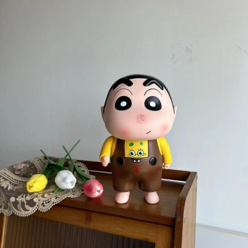 SpongeBob SquarePants Shin-chan 23cm tall ornament gift Crayon Shin ...