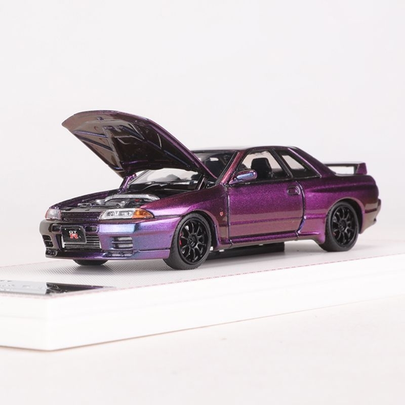 Focal Horizon 1/64 Nissan Skyline GT-R R32 Nismo S-Tune Chameleon ...