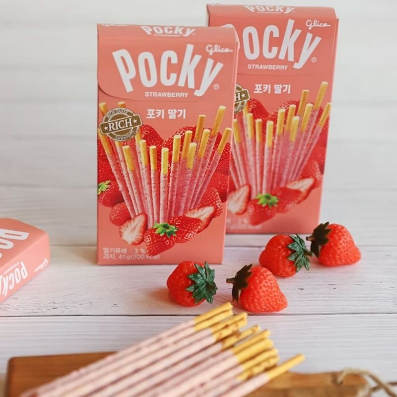 2 pc Strawberry blueberry Glico pocky Korean biscuit sticks white ...