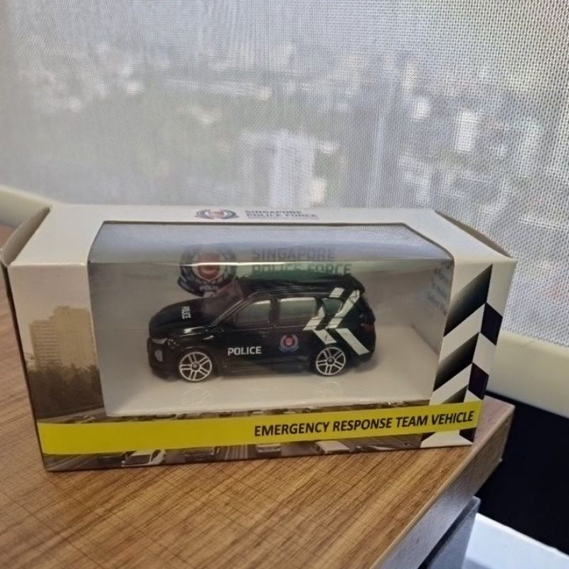 Singapore Police Force (SPF) Emergency Response Team Vehicle Model (1: ...