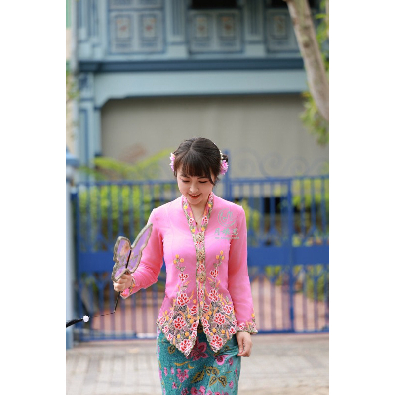 Peranakan Nyonya Kebaya Dark Pink&sSarong 衣服裙子分别下单 | Shopee Singapore