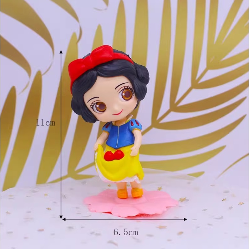 Snow White Carrying Apple Design Display Figurine / Cake Topper ...