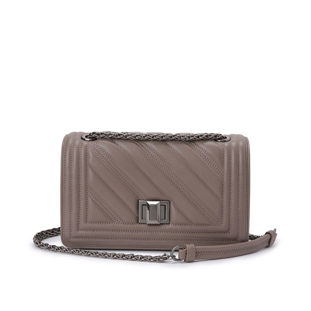 [COURONNE] Rib Chain Crossbody Bag 24 Women's Shoulder Bag (Beige/Wine ...