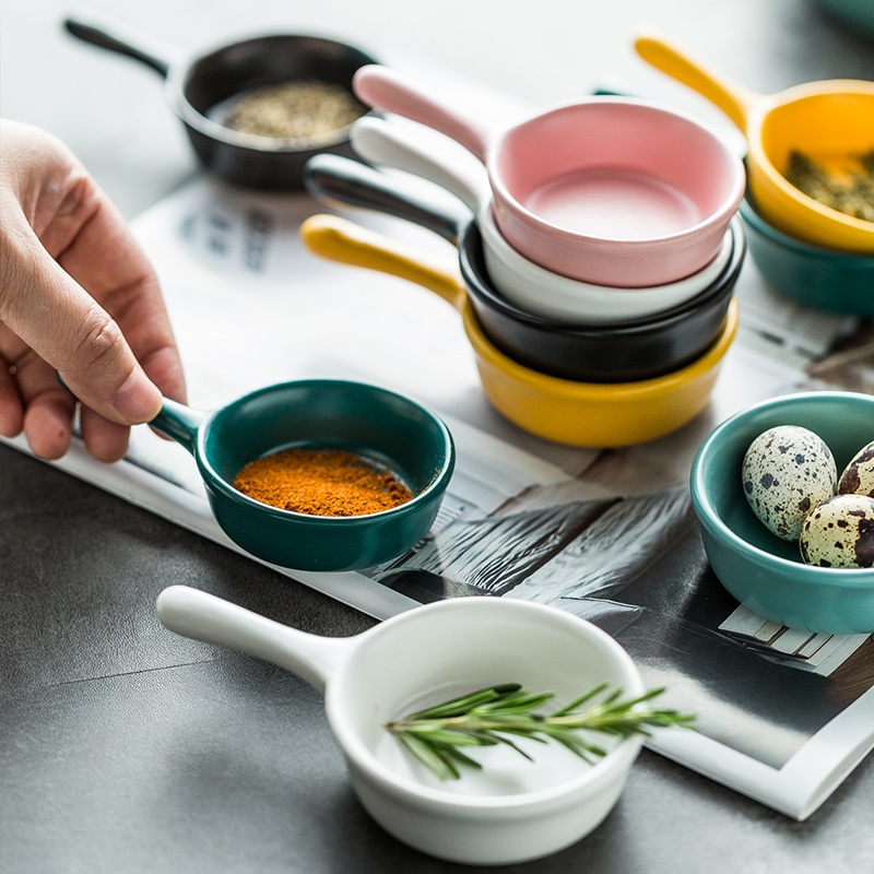 Creative Ceramic Small Plate Round Sauce Dish Dipping Dish Handle ...