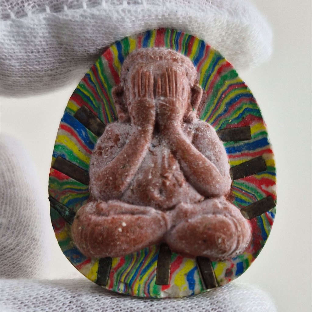 Kruba Krissana Phra Pidta lang Thep Jamlang with 9 silver Takruts ...
