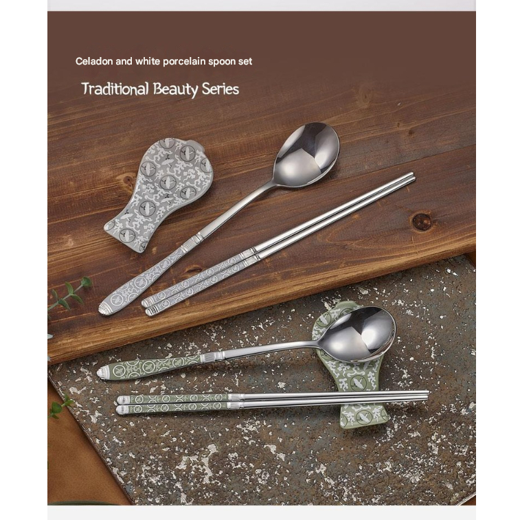 Sammy Sujeo, Korean traditional beauty Blue and White Porcelain Ceramic ...