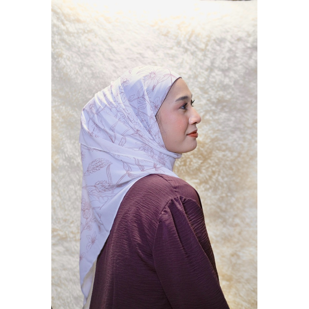 INT007-Amber Leaf with inner attached (TRIANGLE SHAWL) | Shopee Singapore