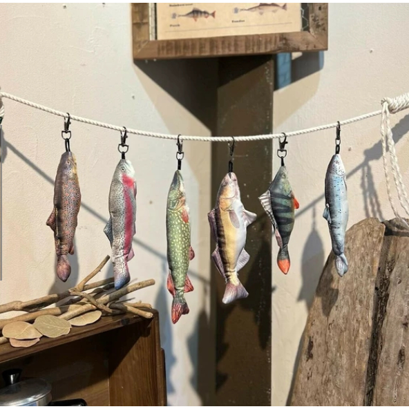 Japan DULTON LITTLE FISHES Keychain (6 types of fishes) | Shopee Singapore