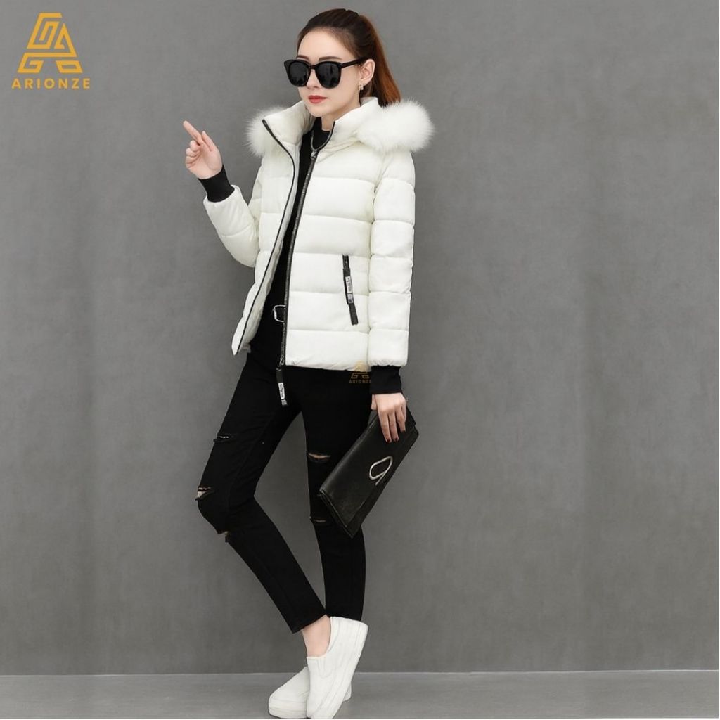 Women’s Winter Puffer Jacket with Detachable Fur Hood | Shopee Singapore
