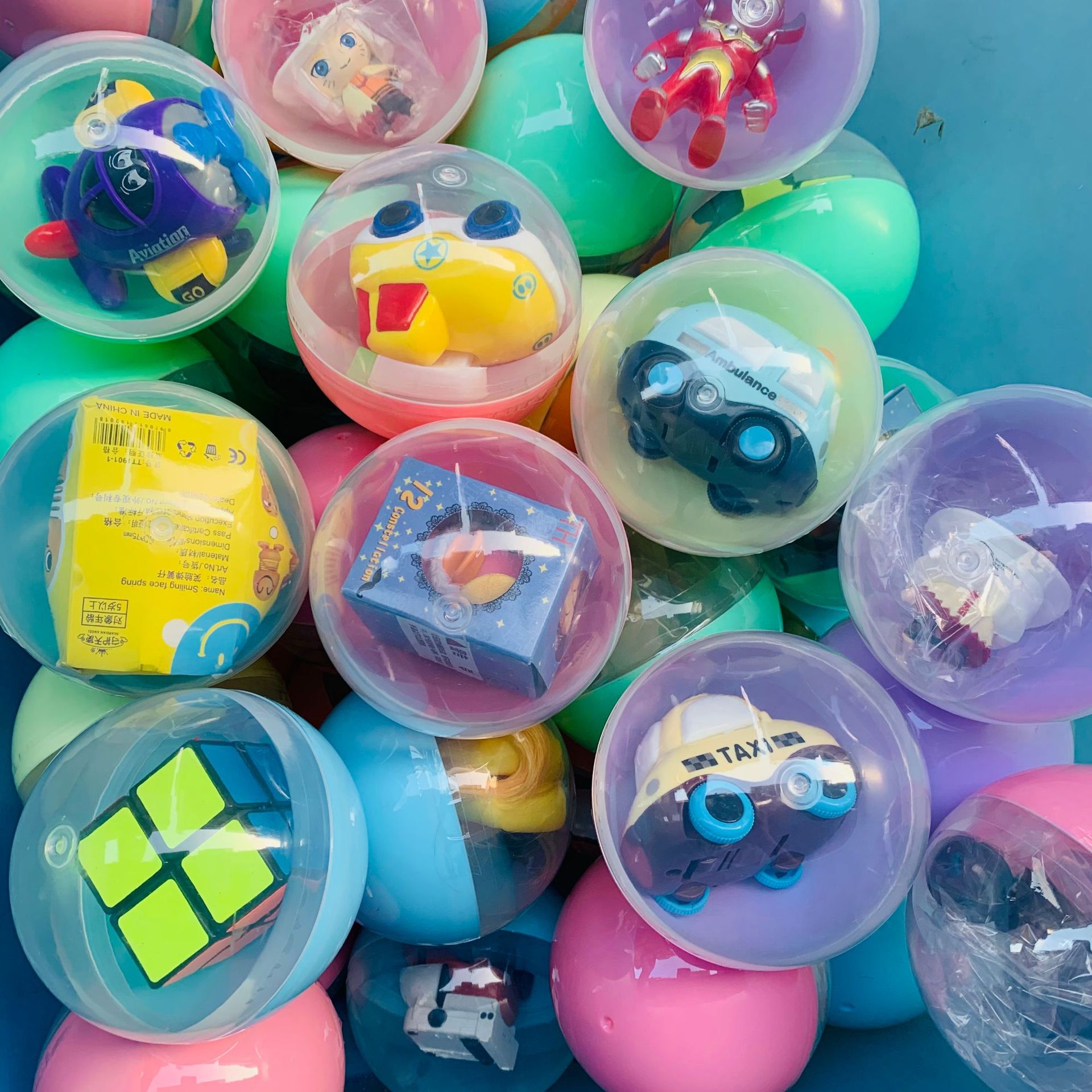 Capsule Machine Balls Toys Kids Children Gachapon 10cm 7.5cm Ball Toy ...