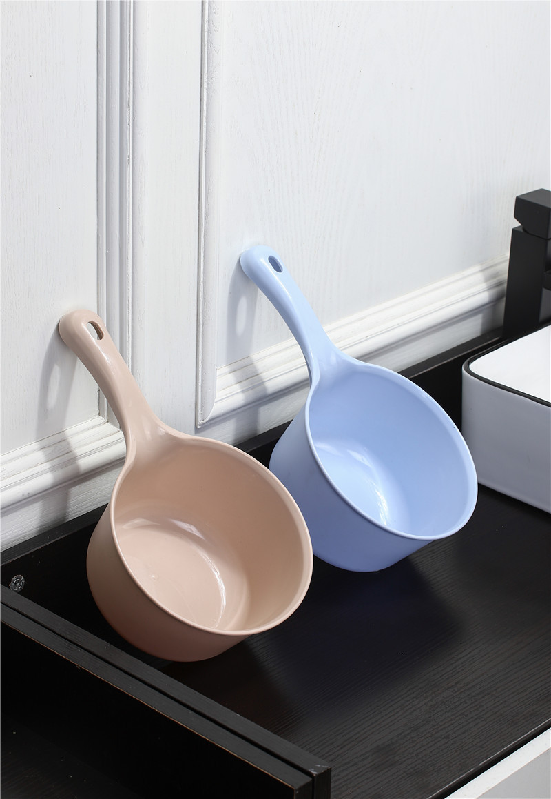 plastic household water scoop round scoop water bath bucket pail ...