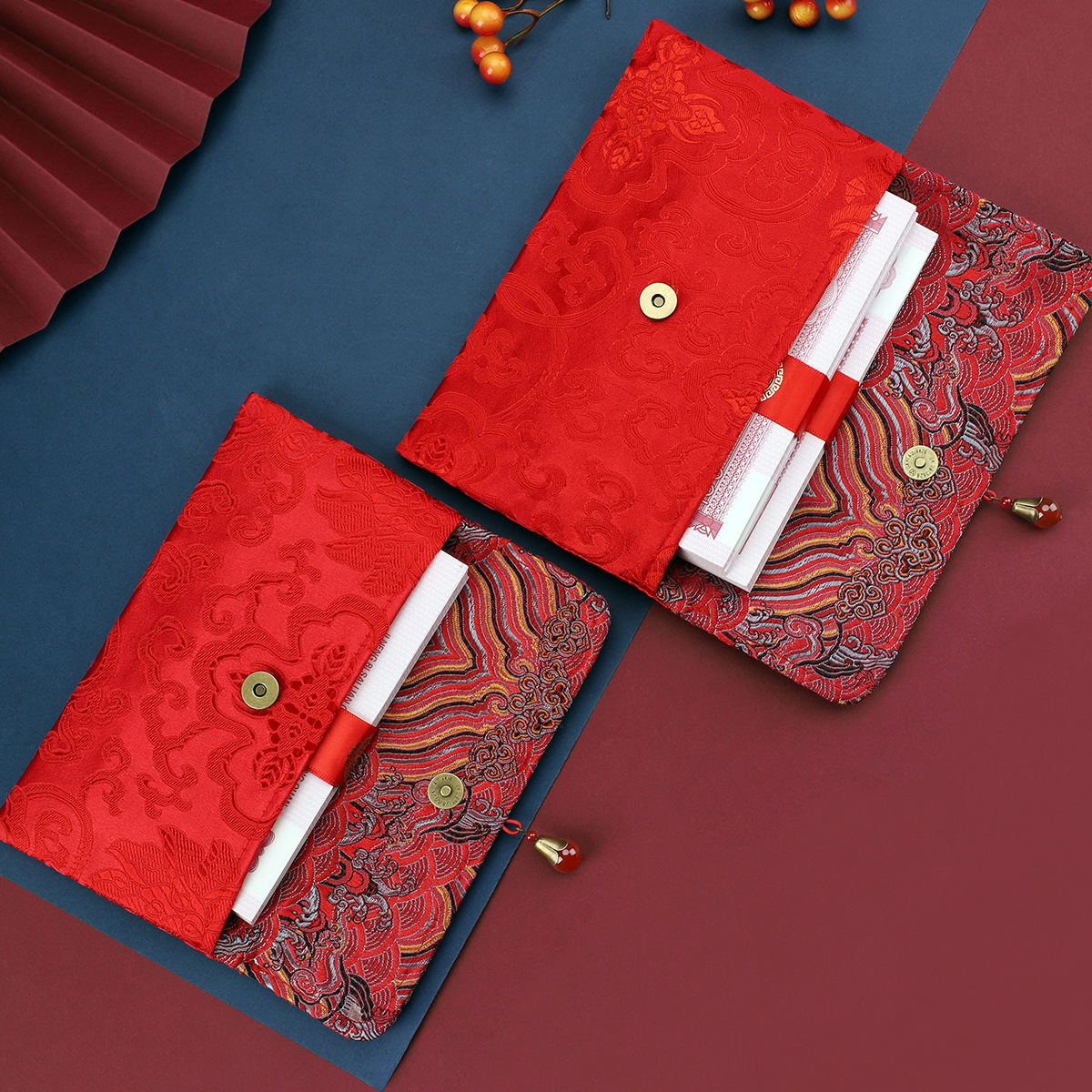 CNY Silk Embroidery Pouch/ Silk Red Packet/ Cloth Ang Bao/ New Notes ...