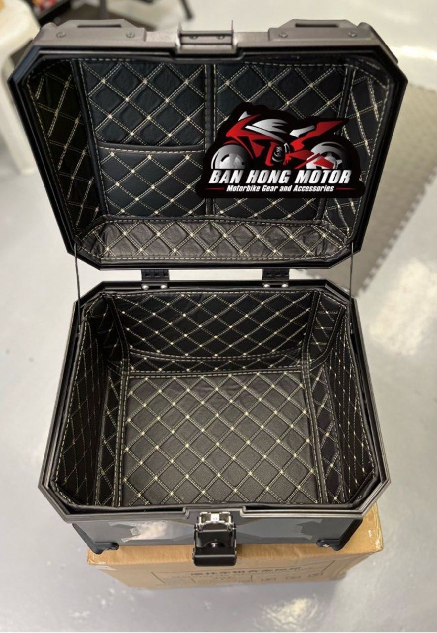 Motorcycle Top Box 45L ABS Plastic 'X' Design TopBox with Double Lock ...