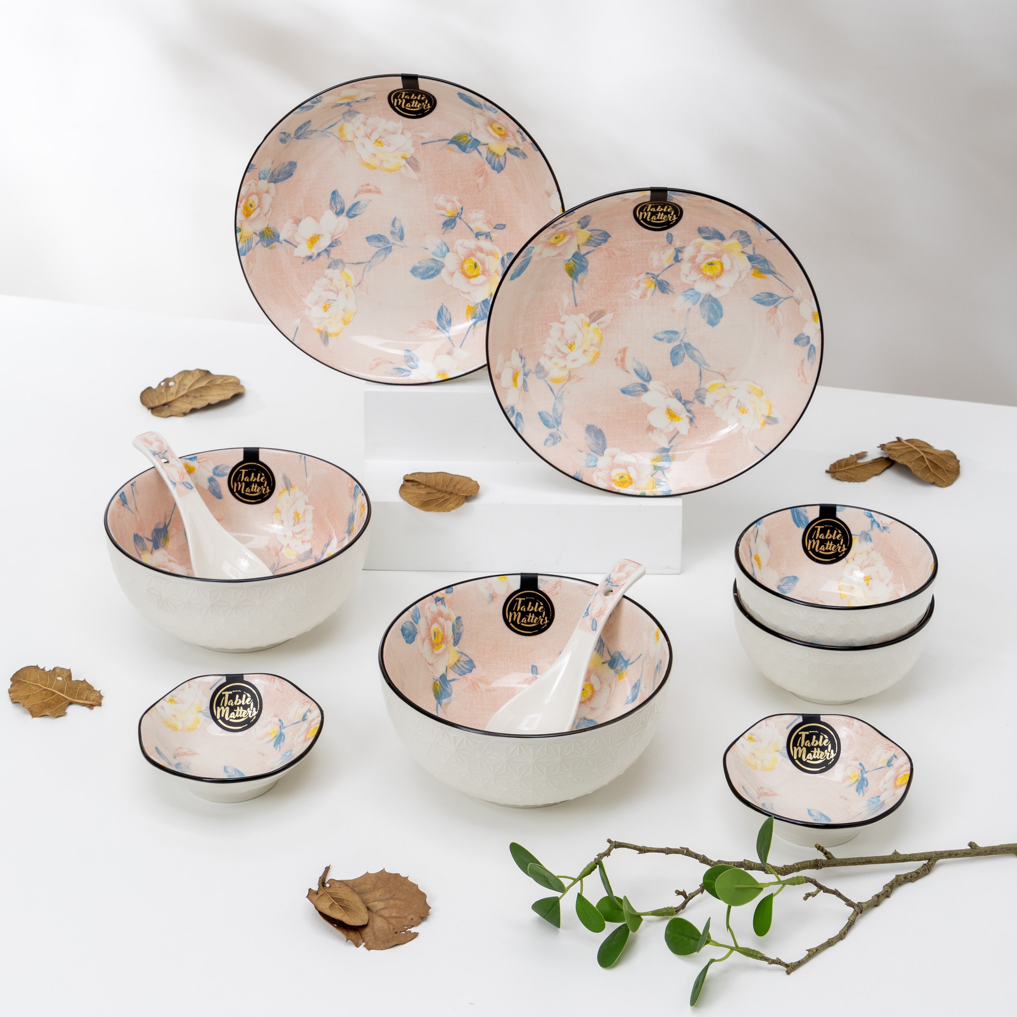 Table Matters - Camellia 10PCS Dining Set [ Plates | Bowls | Saucers ...