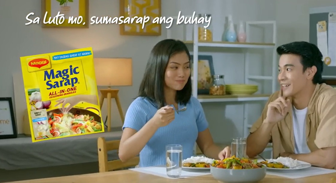 MAGGI Magic Sarap All-In-One Seasoning Granules (8 grams) - BUNDLE OF ...