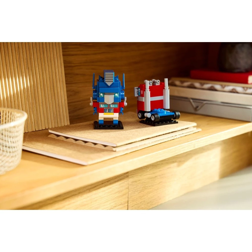 LEGO 40803 BrickHeadz Transformers Optimus Prime Robot & Vehicle ...