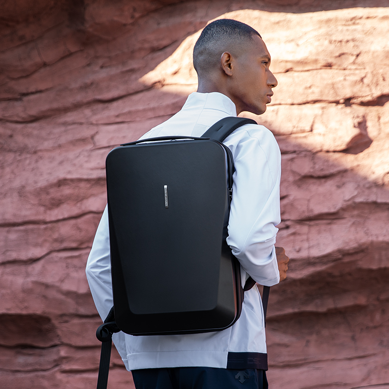 MARK RYDEN Hard-shell Waterproof 17.3" Laptop Backpack | Shopee Singapore
