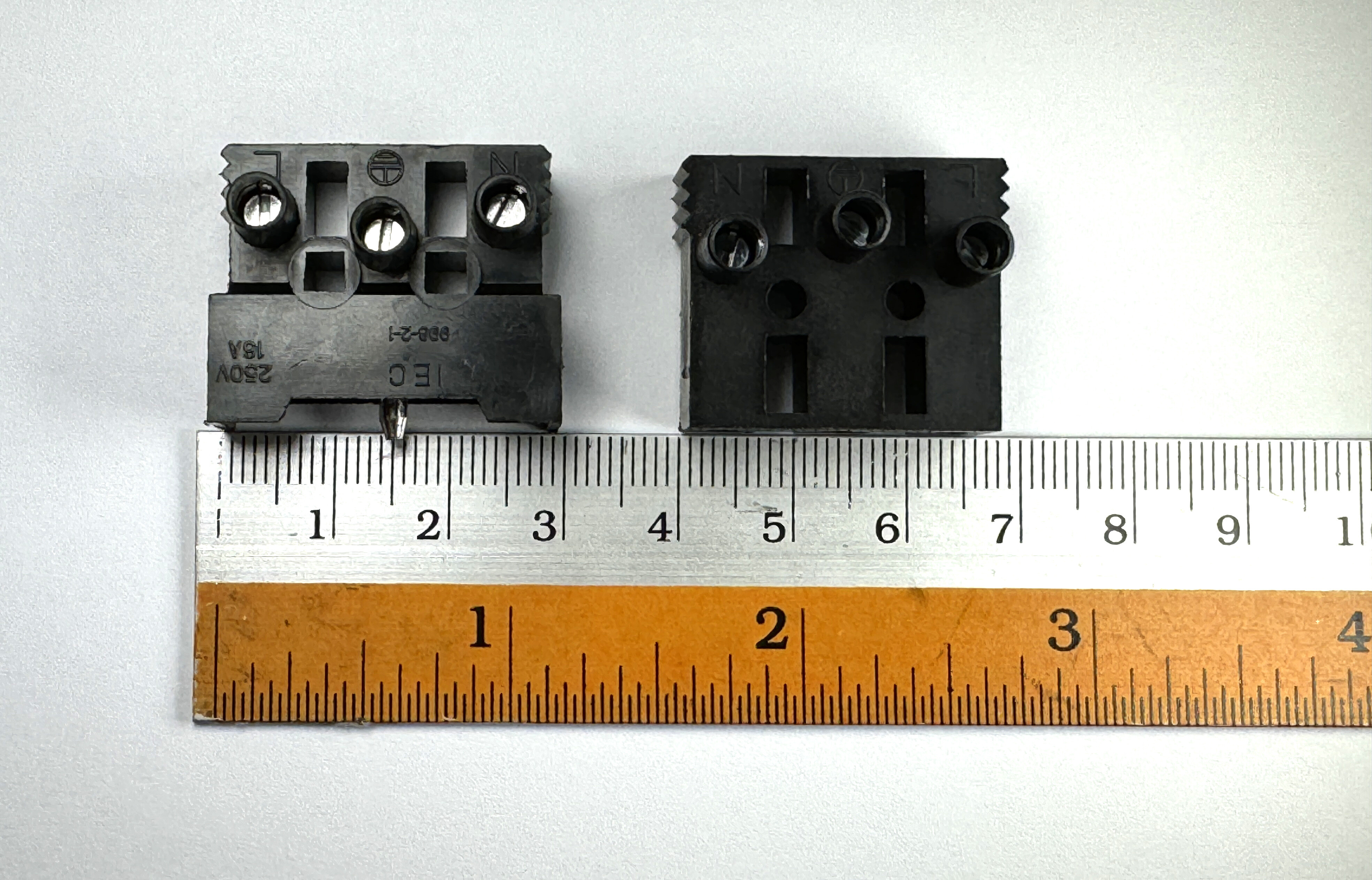 Lights Connector ️ Polarized Lighting Connector ️ Plug & Socket CNP Connector ️ Plug Terminals ️ ...