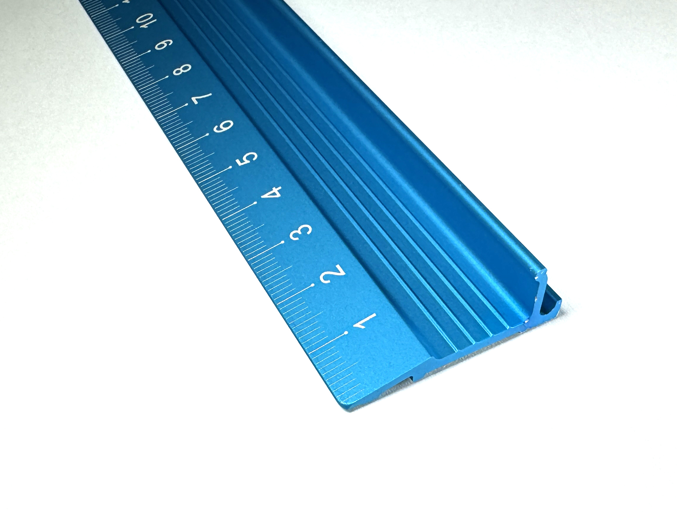 Nakioo Safety Cutting Ruler ️ Cutting Ruler with Finger Guard ️ 45cm ...