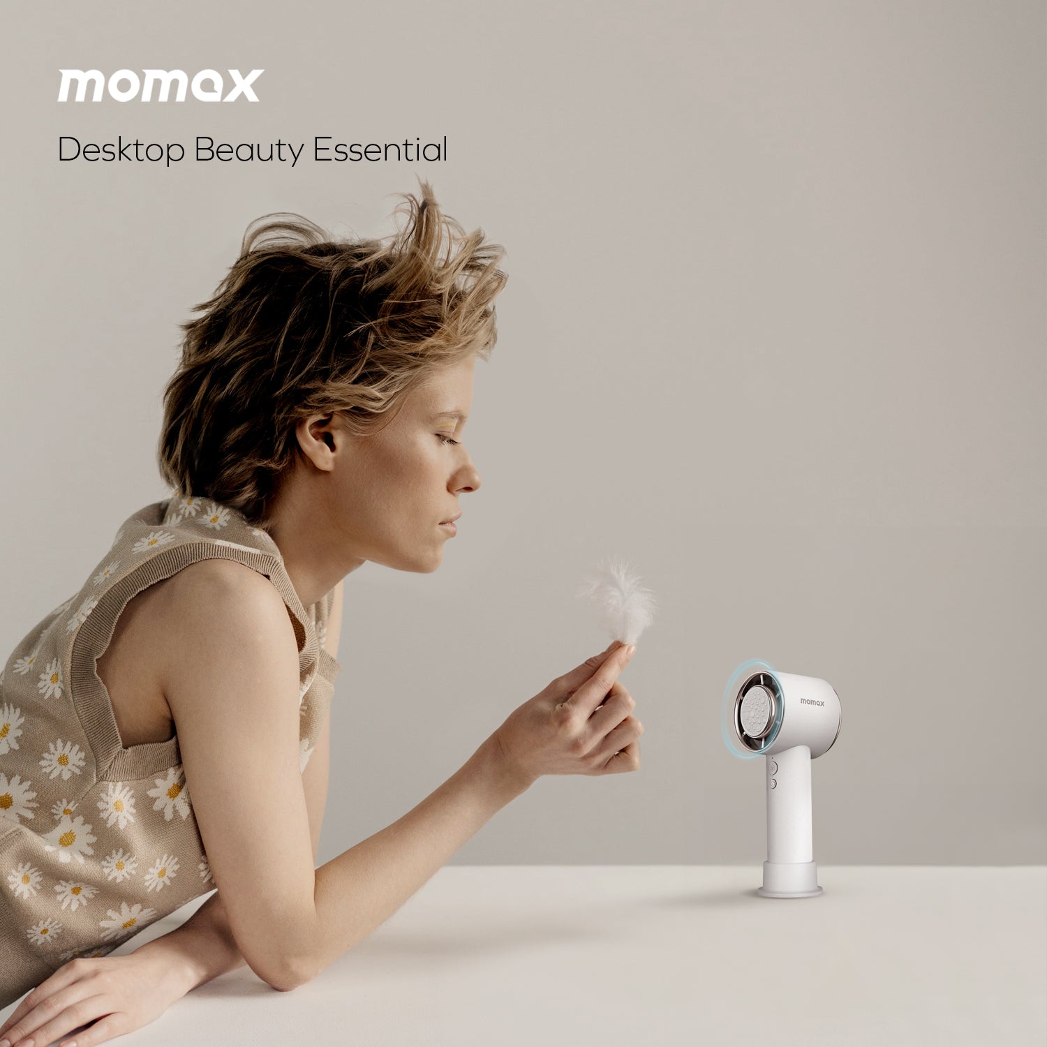 Momax IF15 Ultra Freeze Ice Handheld High Speed Fan | Shopee Singapore