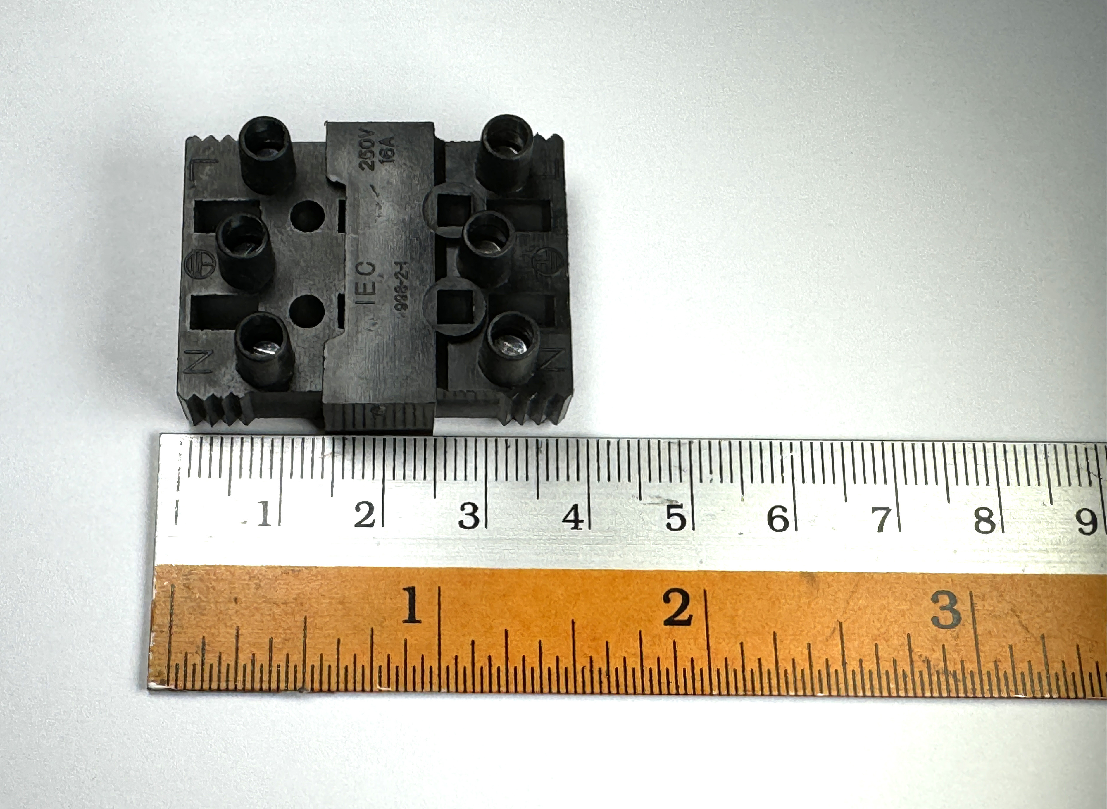 Lights Connector ️ Polarized Lighting Connector ️ Plug & Socket CNP Connector ️ Plug Terminals ️ ...