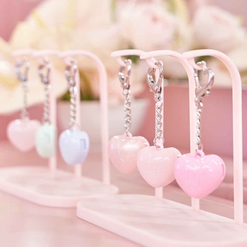 dasique NEW #Rose Gold Heart Single Shadow Keychain/Glow Tube Lip Gloss ...