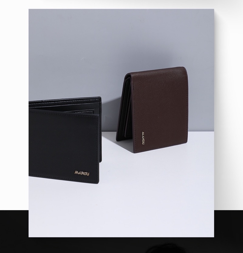 [SG stock] Casual bifold short wallet for men MANDU plain design ...
