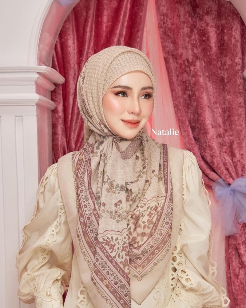 DEARA Mademoiselle & Mariposa 2.0 hijab tudung bawal | Shopee Singapore