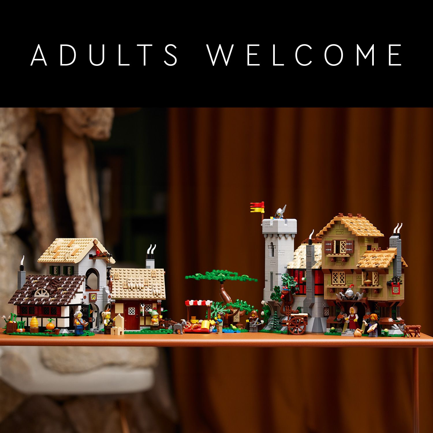 LEGO Icons 10332 Medieval Town Square (3304 Pieces) | Shopee Singapore