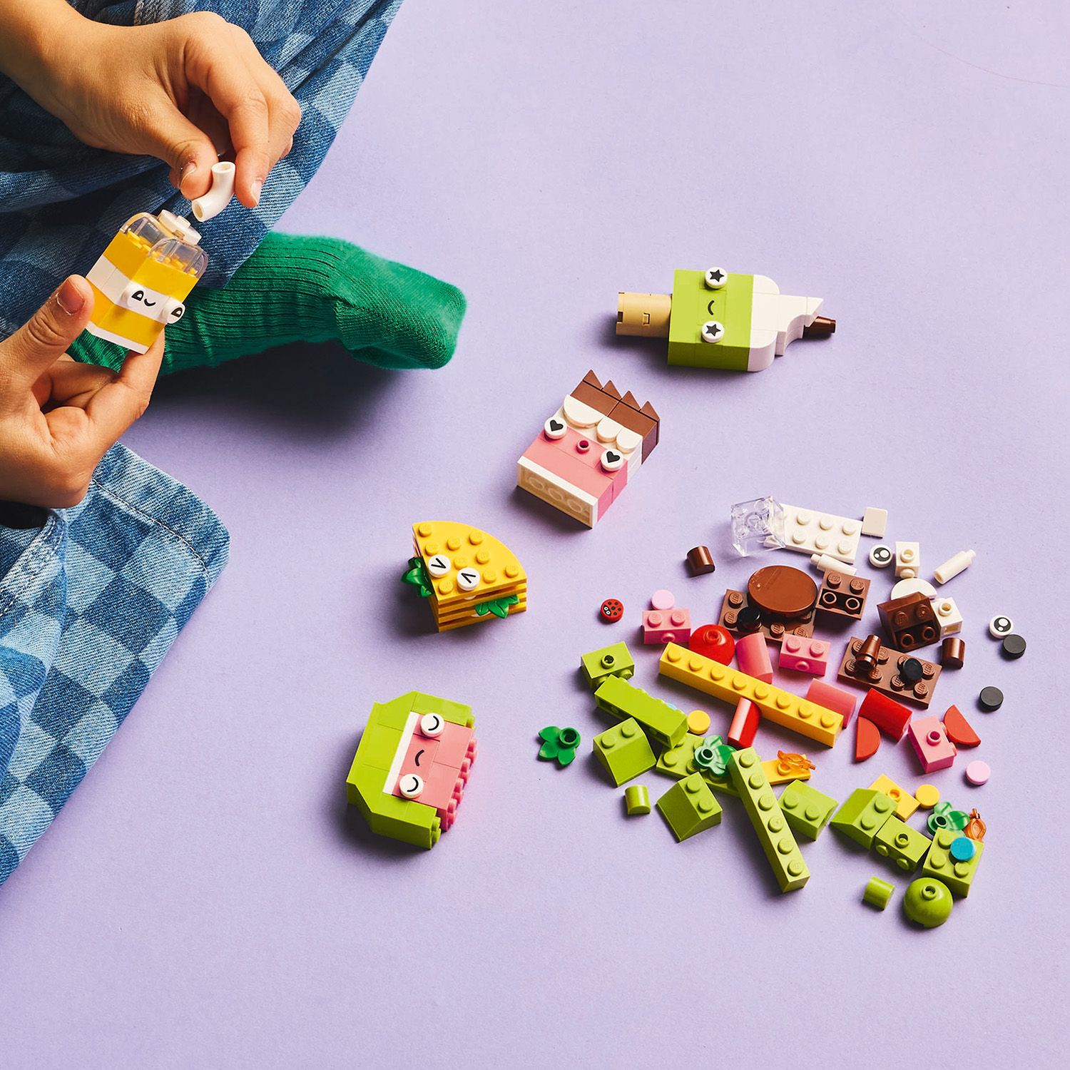 LEGO Classic 11039 Creative Food Friends (150 Pieces) | Shopee Singapore