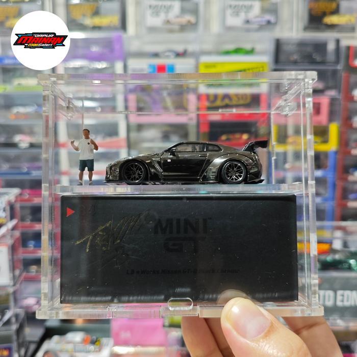MINI GT 84 NISSAN GTR R35 BLACK CHROME DIRECTOR GIFT SIGN TOSHI CEO LB ...