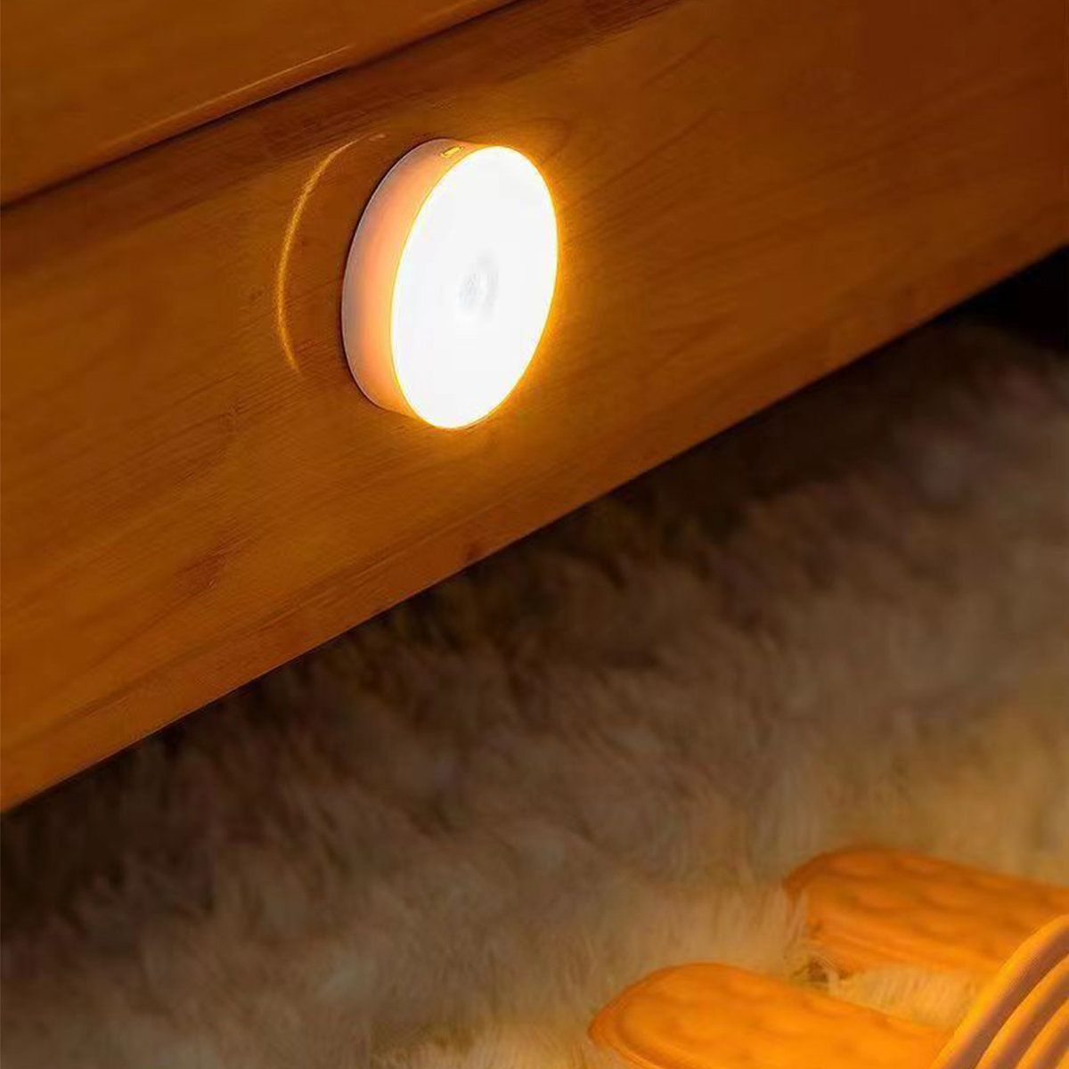 1 USB rechargeable motion sensor night light suitable for bedrooms ...