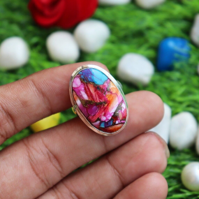 (Random main stone pattern) A unique Bohemian design women's ring ...