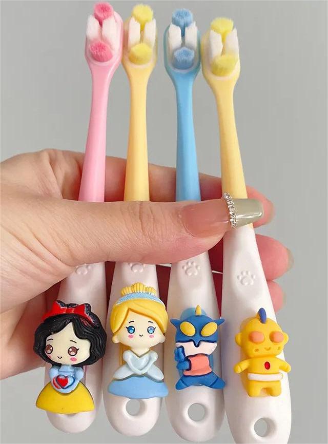 Cartoon Cartoon Children Cute Toothbrush Soft Bristles 3 to 6 Years Old ...