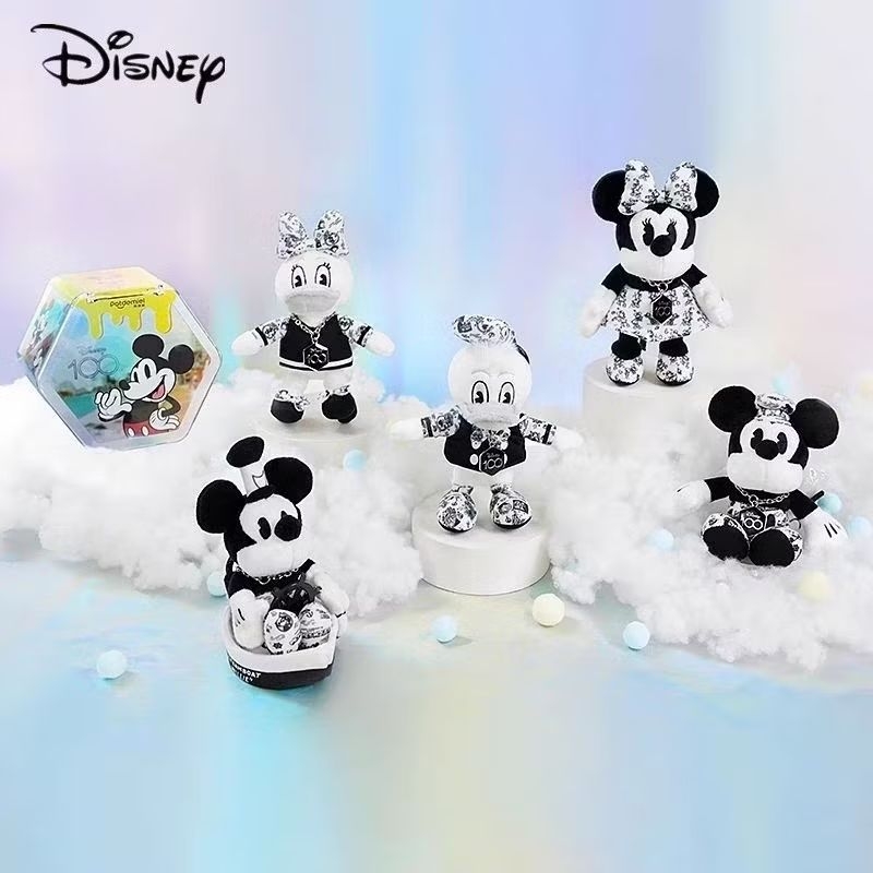 Disney 100th Anniversary Limited Edition Mickey Family Series Original ...