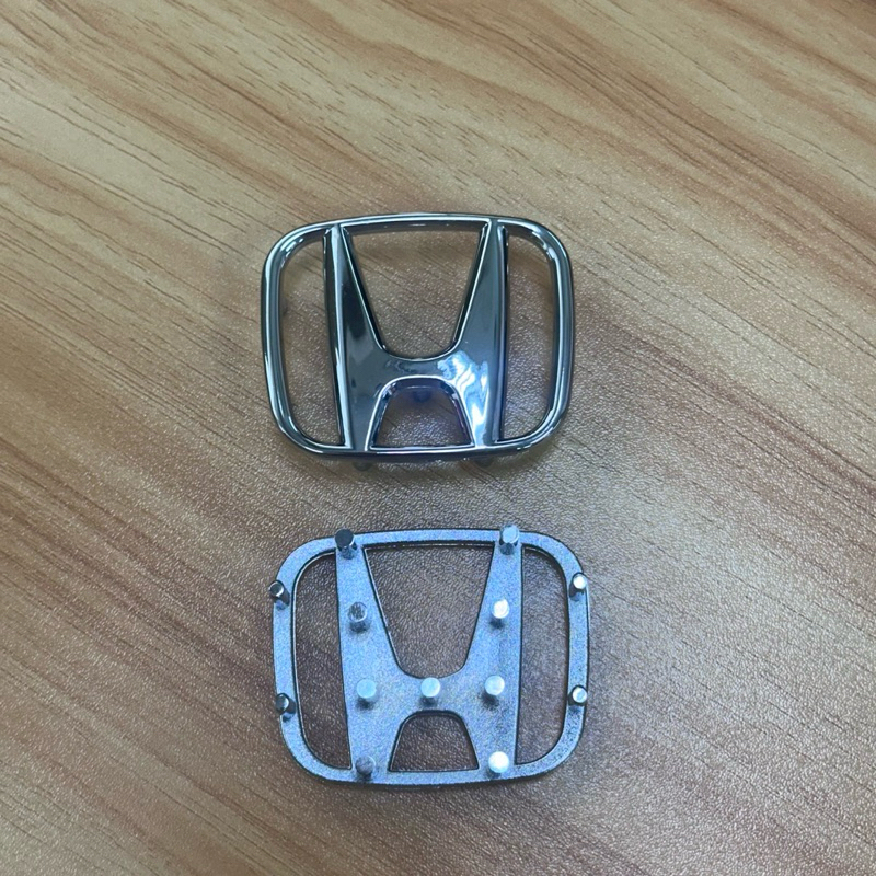 Honda Steering Wheel Plug Logo There Are Two Sizes To Choose From Per ...
